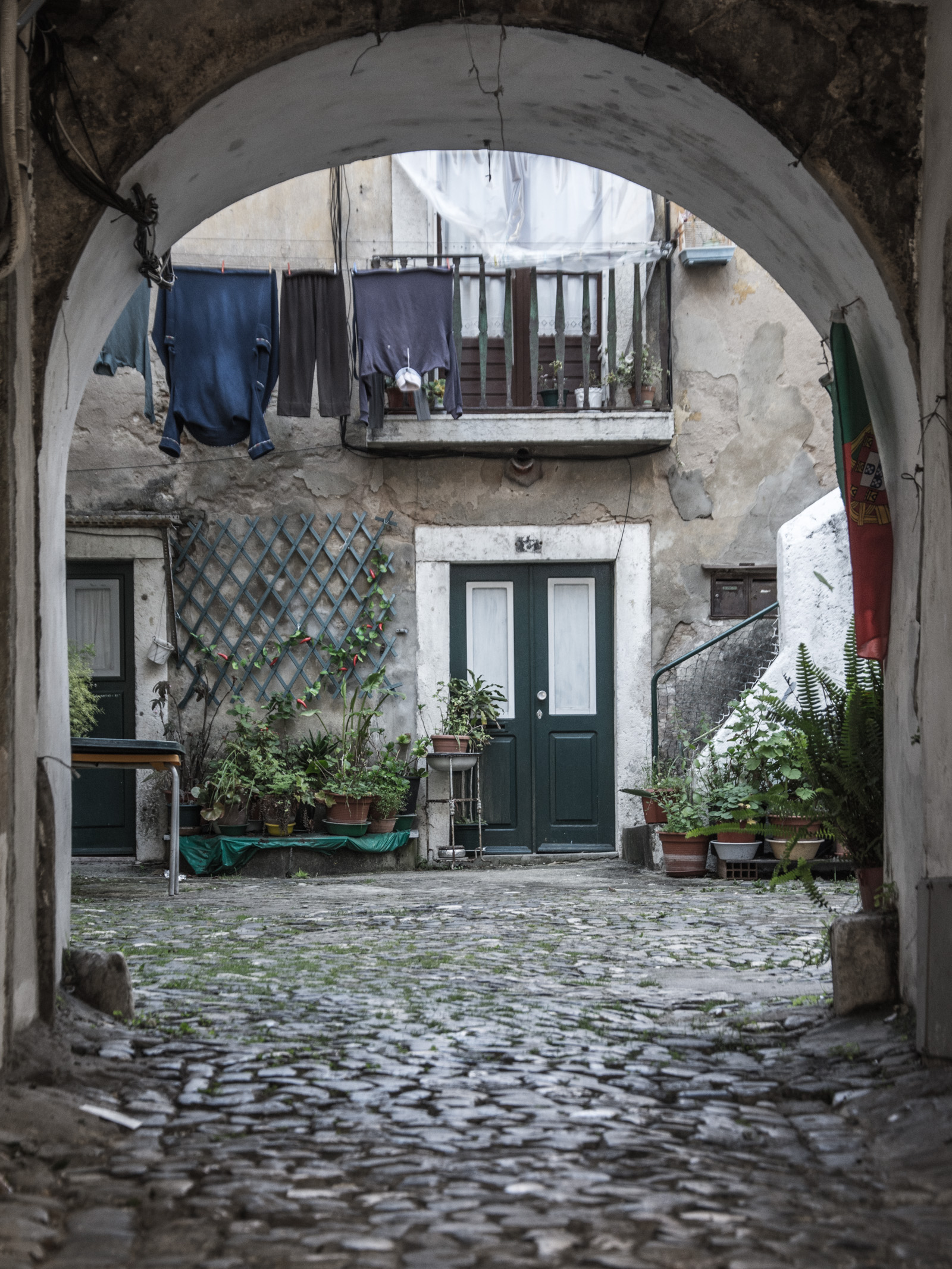 Morning In Alfama: A Photo Walk In Lisbon - 1001 Voyages Gourmands